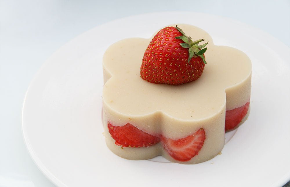 Japanese Strawberry Pudding